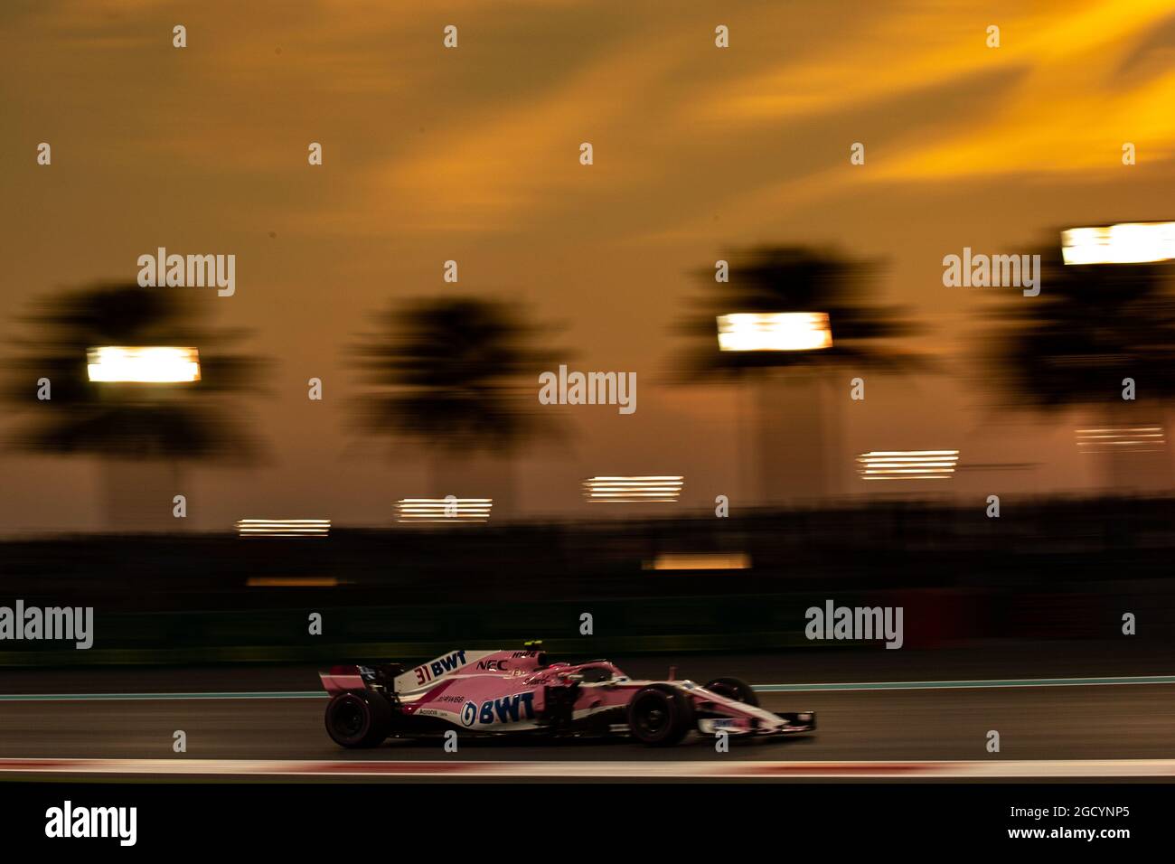Esteban Ocon (FRA) Racing Point Force India F1 VJM11. Abu Dhabi Grand ...