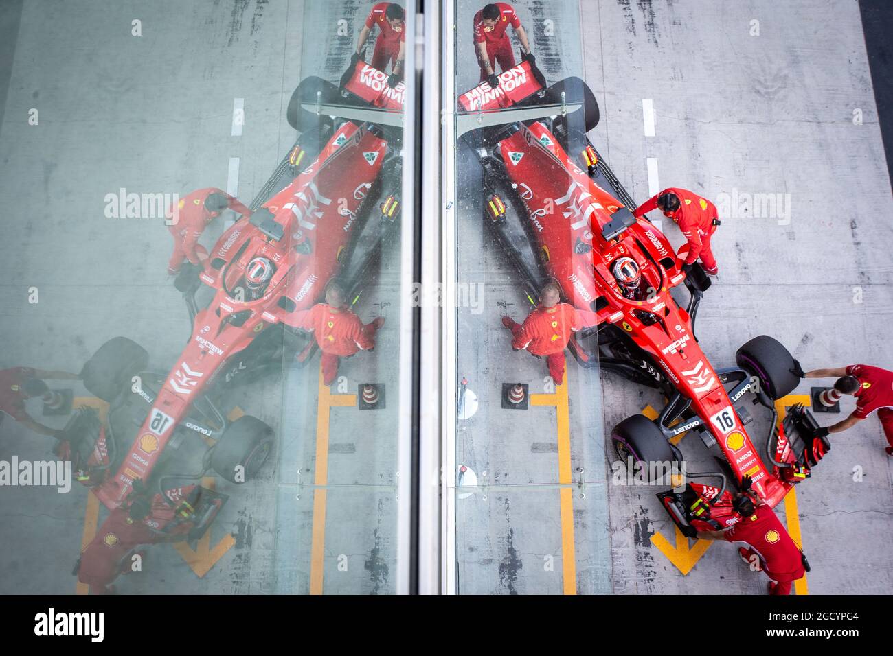 Charles Leclerc (MON) Ferrari SF71H in the pits. Formula One Testing ...
