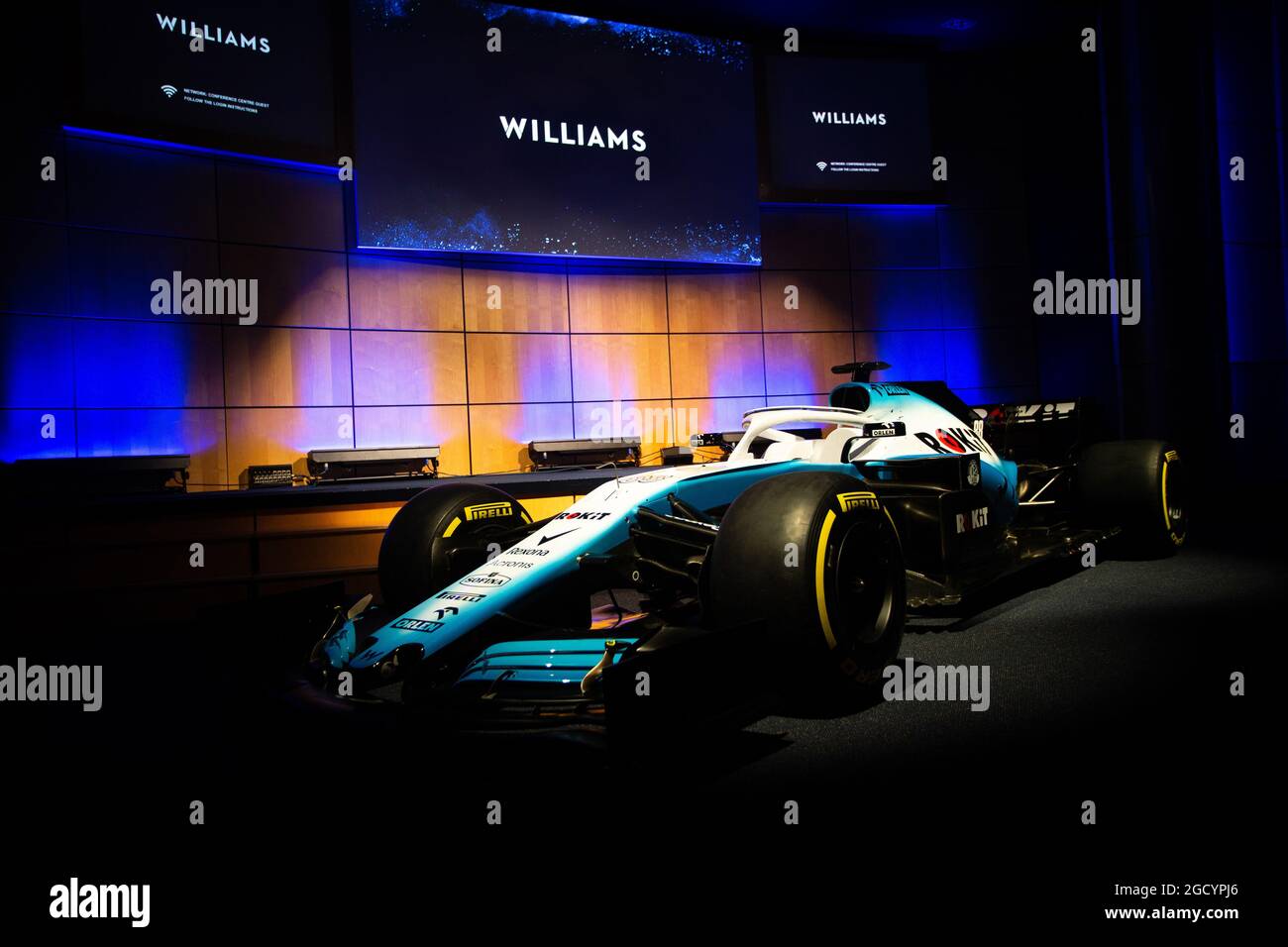 Williams Racing 2019 livery unveil. Williams Racing Livery Unveil ...