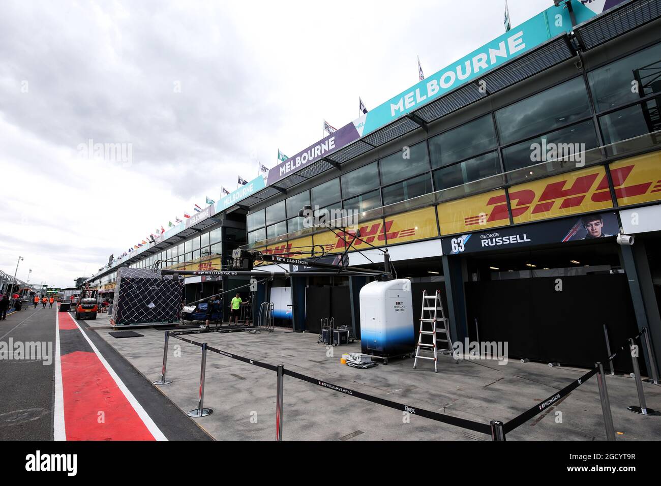 Williams Racing preparations in the pits. Australian Grand Prix ...