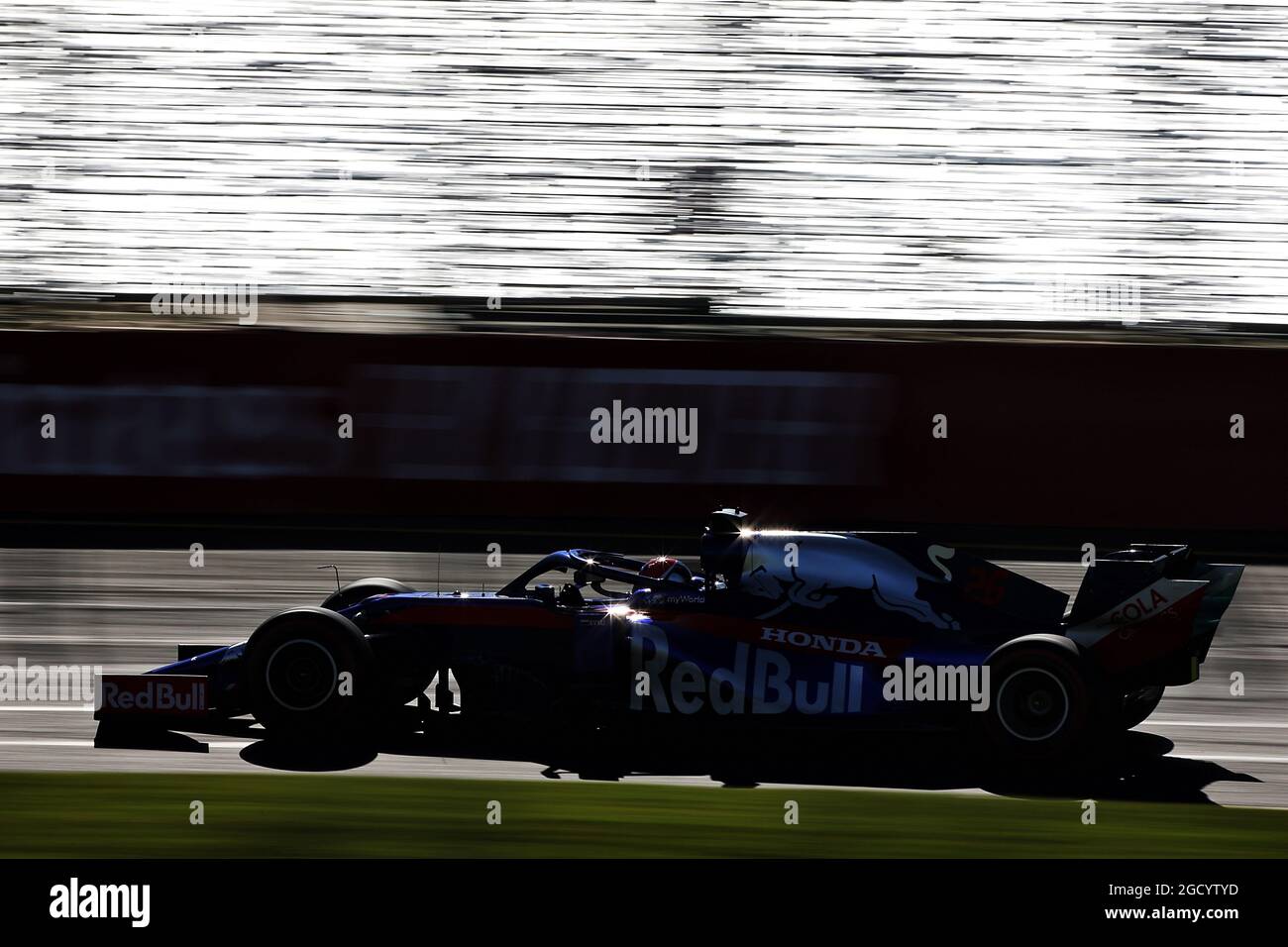 Alexander Albon (THA) Scuderia Toro Rosso STR14. Australian Grand Prix ...