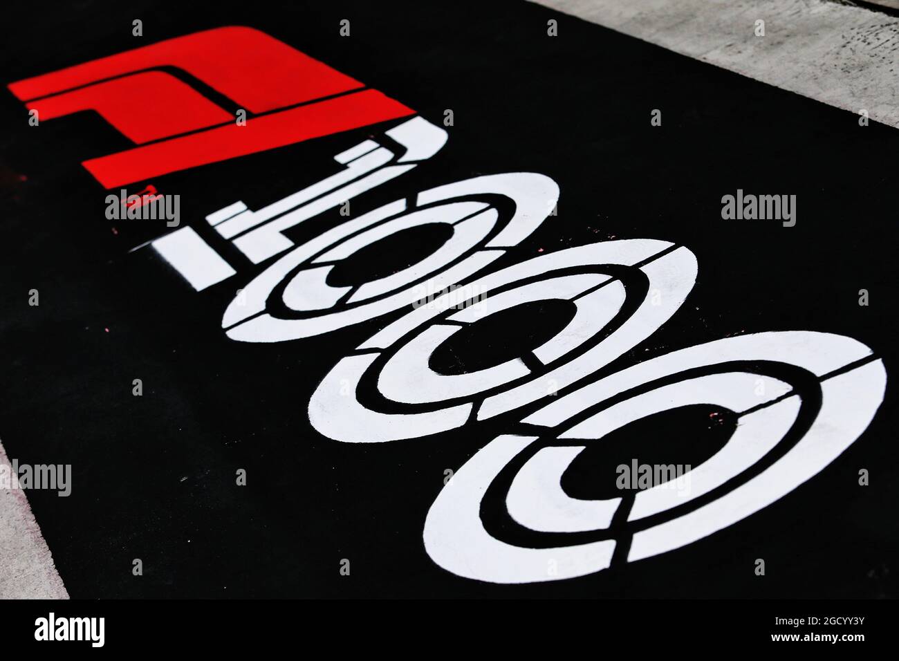 F1 1000th grand prix atmosphere hi-res stock photography and images - Alamy