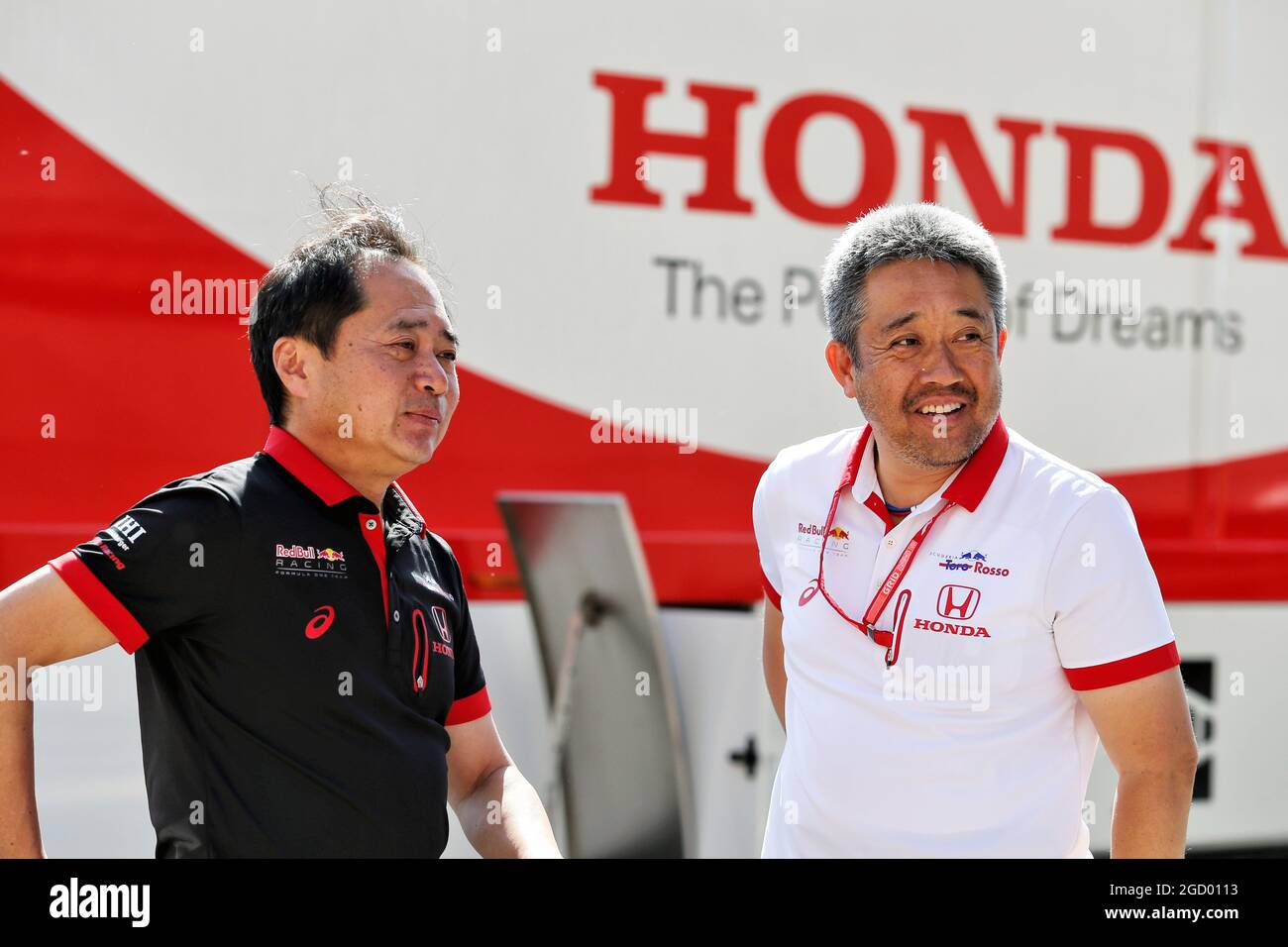(L to R): Toyoharu Tanabe (JPN) Honda Racing F1 Technical Director with ...