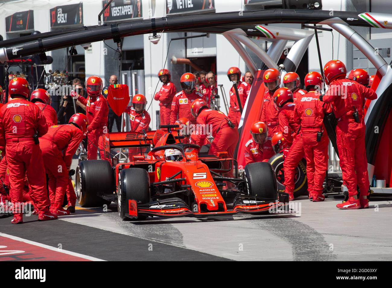 Ferrari pit hi-res stock photography and images - Alamy