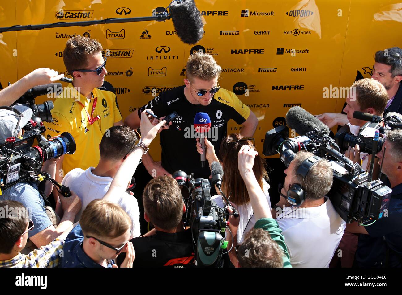 Renault f1 team nico hulkenberg hi-res stock photography and images - Alamy