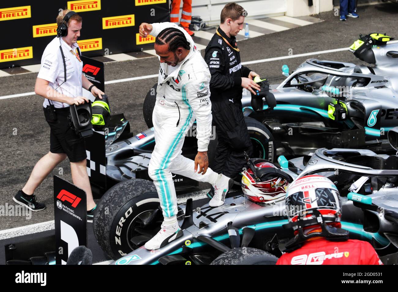 Race winner Lewis Hamilton (GBR) Mercedes AMG F1 W10 celebrates in parc ...