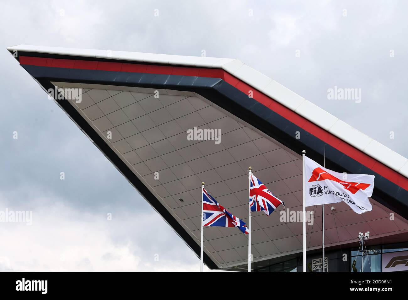 Circuit atmosphere silverstone wing building hi-res stock photography ...
