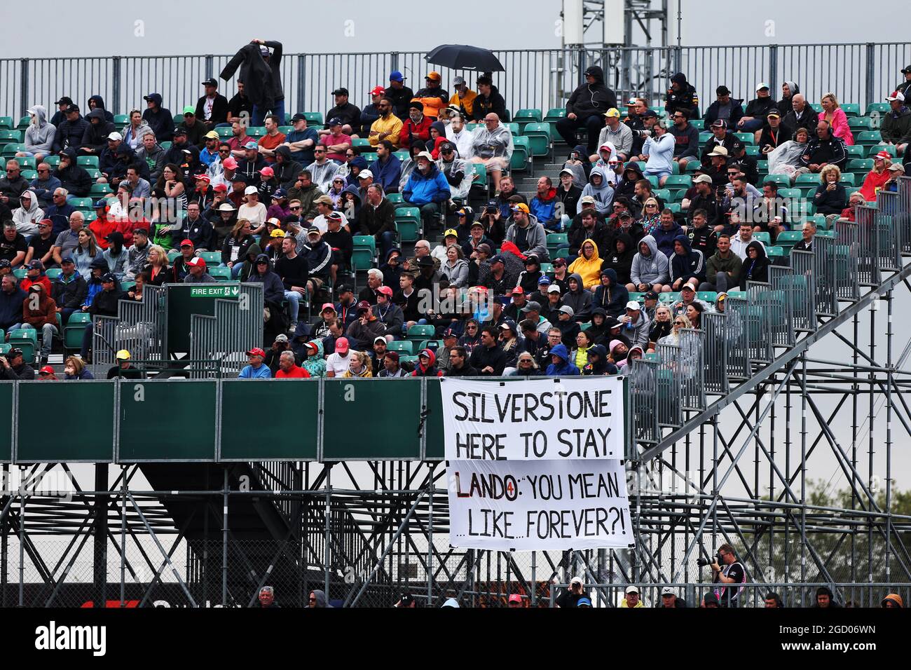 Silverstone circuit sign hi-res stock photography and images - Alamy