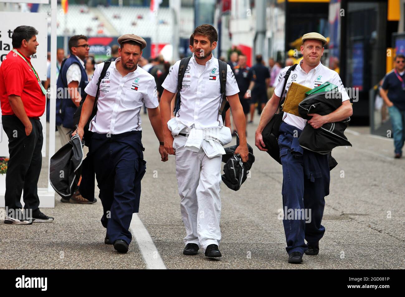 Mercedes AMG F1 wear vintage clothing to celebrate 125 years in ...