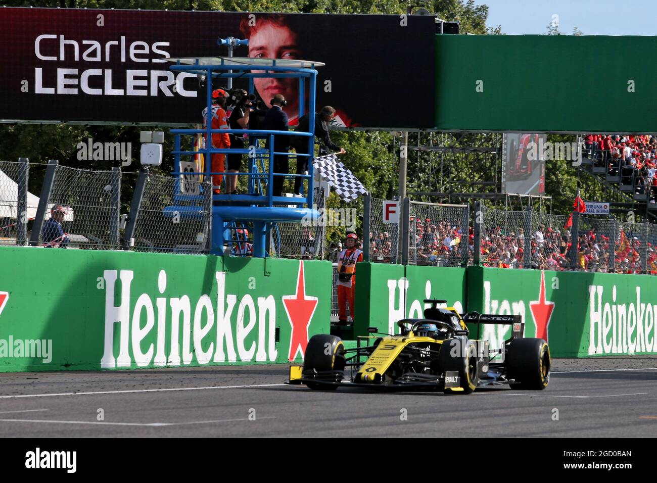 Italian grand prix chequered flag hi-res stock photography and images ...