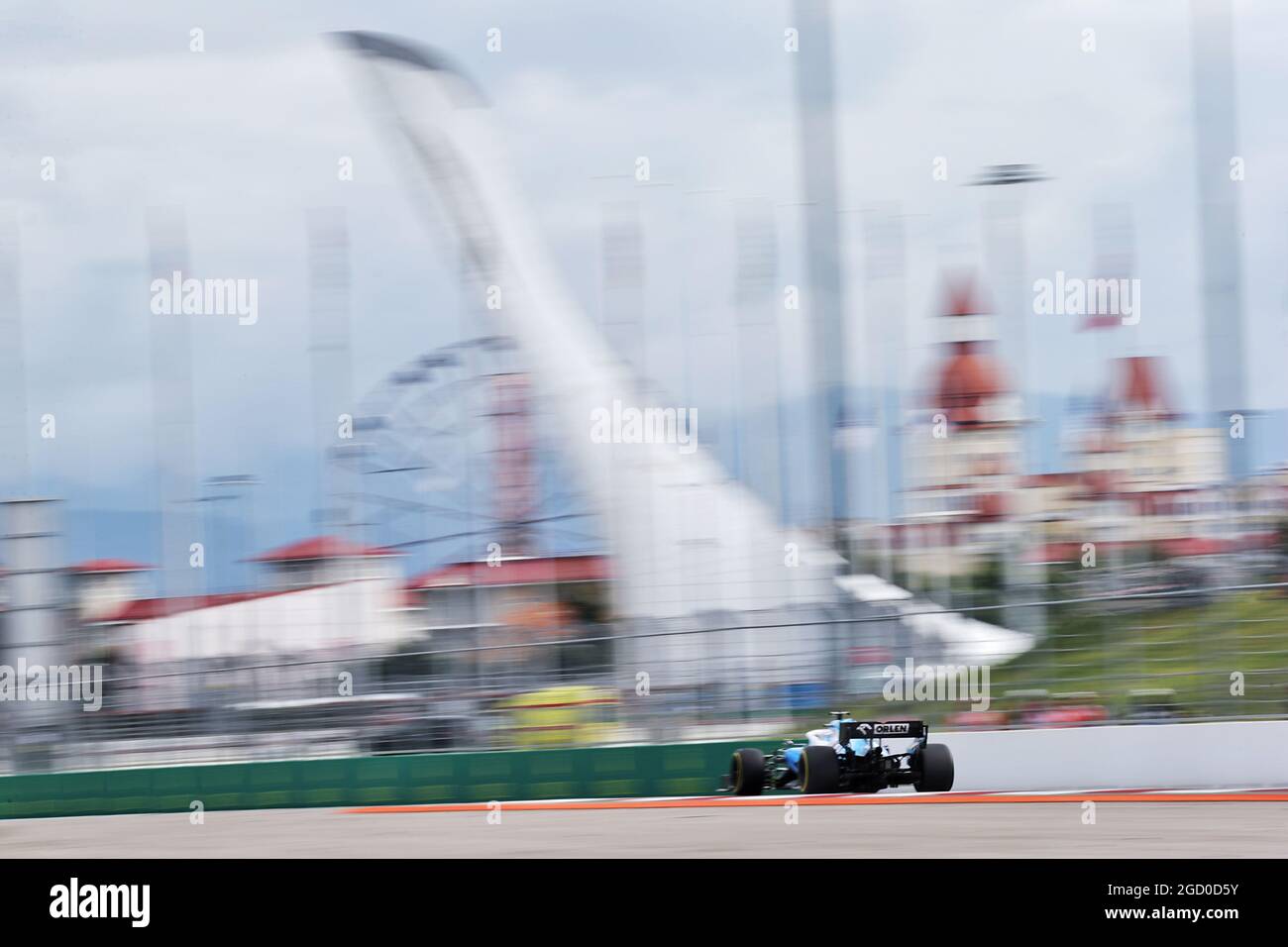 George Russell (GBR) Williams Racing FW42. Russian Grand Prix, Saturday ...