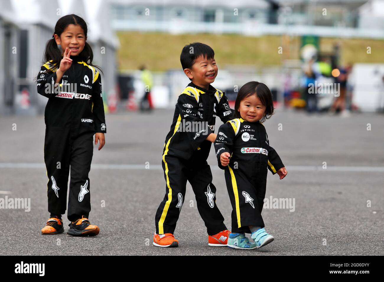Paddock atmosphere - young Renault F1 Team fans. Japanese Grand Prix ...
