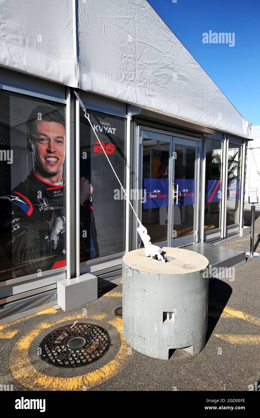 Scuderia toro rosso paddock building hi-res stock photography and ...