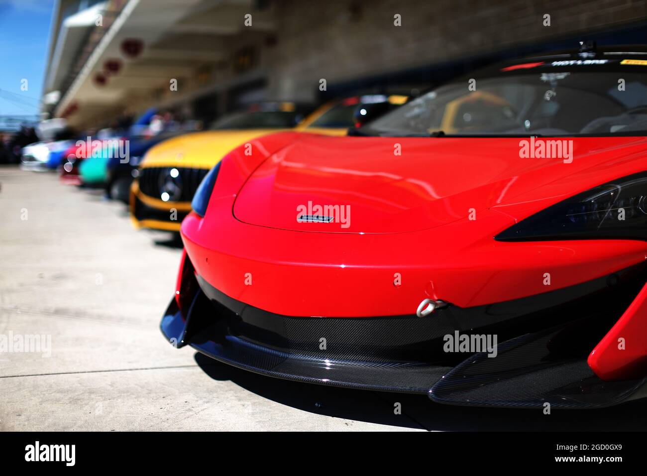 Pirelli hot laps cars hi-res stock photography and images - Alamy