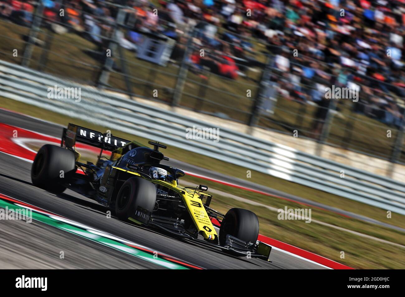 Daniel Ricciardo (AUS) Renault F1 Team RS19. United States Grand Prix ...