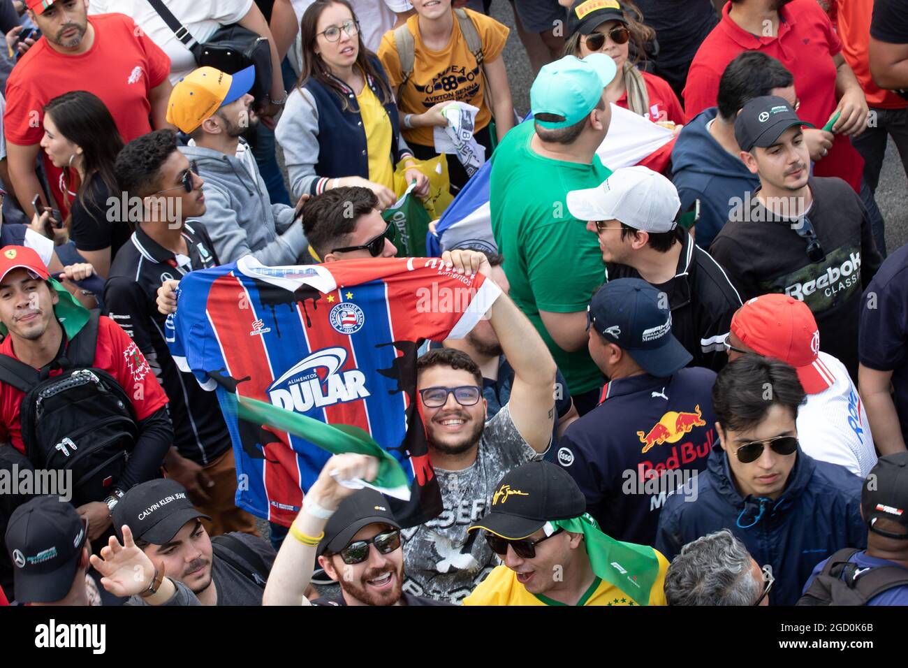 Brazilian grand prix and crowd hi-res stock photography and images - Alamy