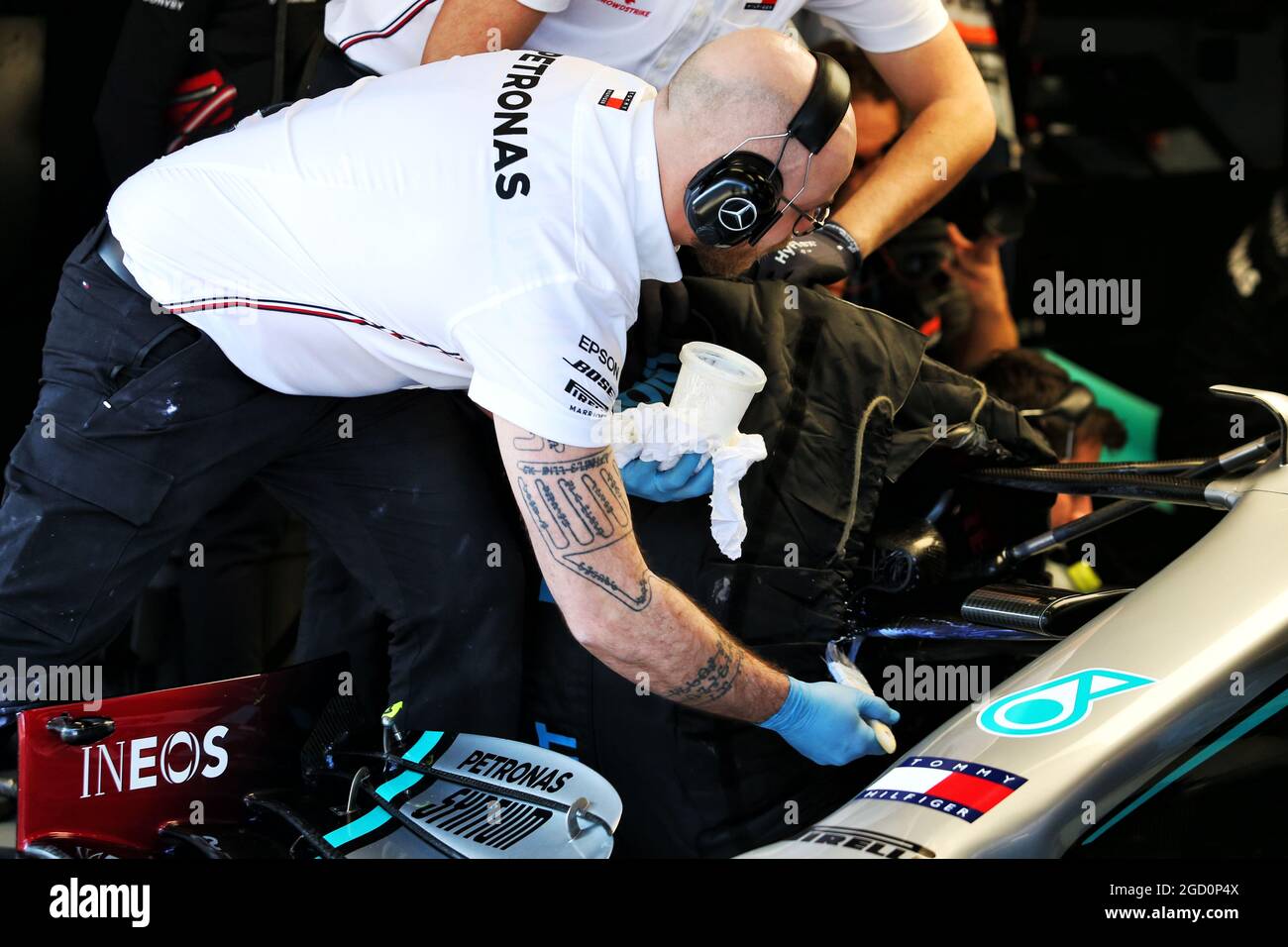 Flow-vis paint added to the Mercedes AMG F1 W11 front suspension ...