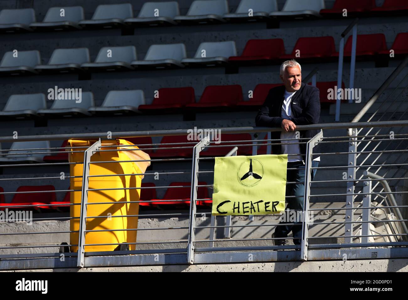 Grandstand formula 1 hi-res stock photography and images - Alamy