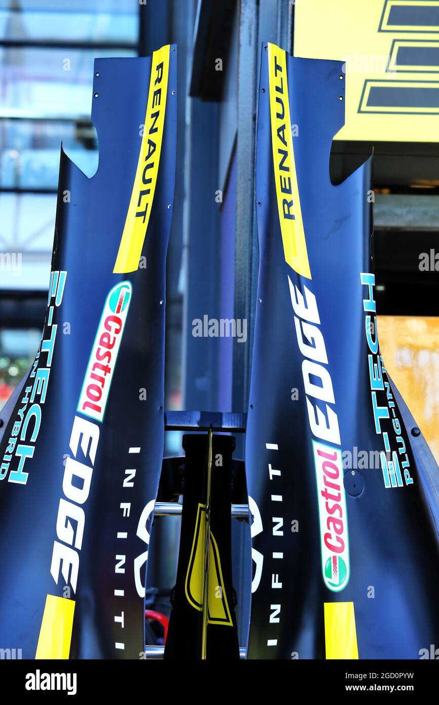 Renault f1 engine hi-res stock photography and images - Alamy