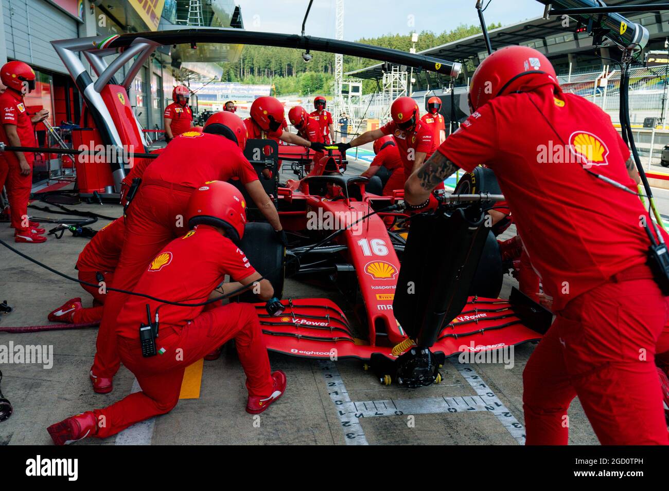 Ferrari practices a pit stop. Steiermark Grand Prix, Thursday 9th July ...