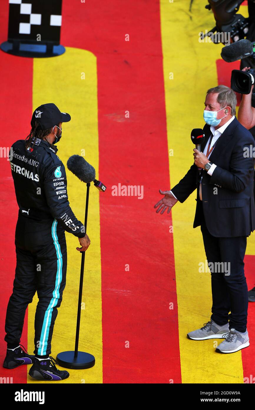 Sky sports commentator race winner lewis hamilton hi-res stock ...