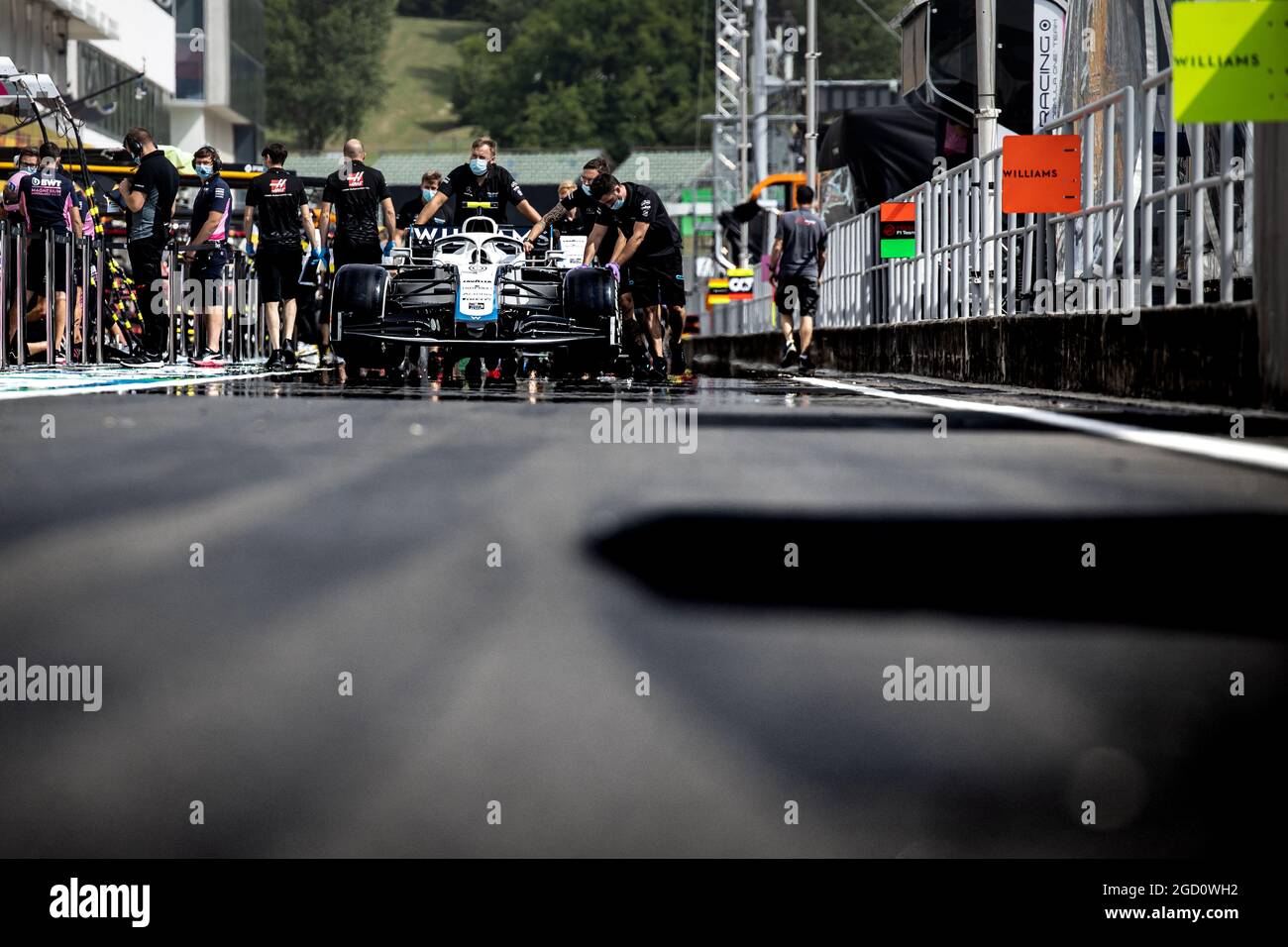 Down the pit hi-res stock photography and images - Alamy