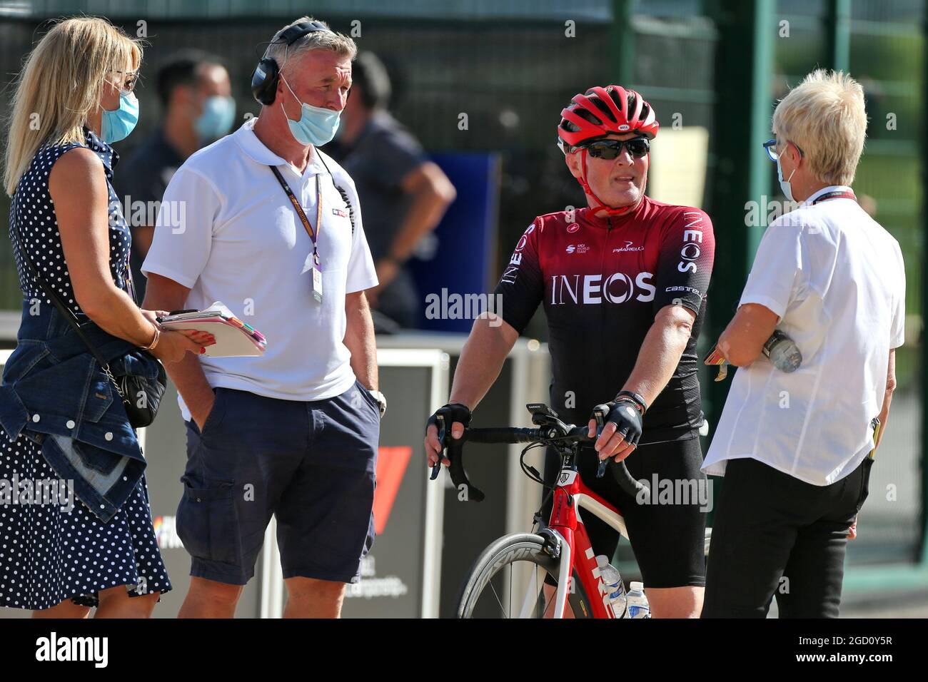 Johnny Herbert (GBR) Sky Sports F1 Presenter with Annie Bradshaw (GBR ...