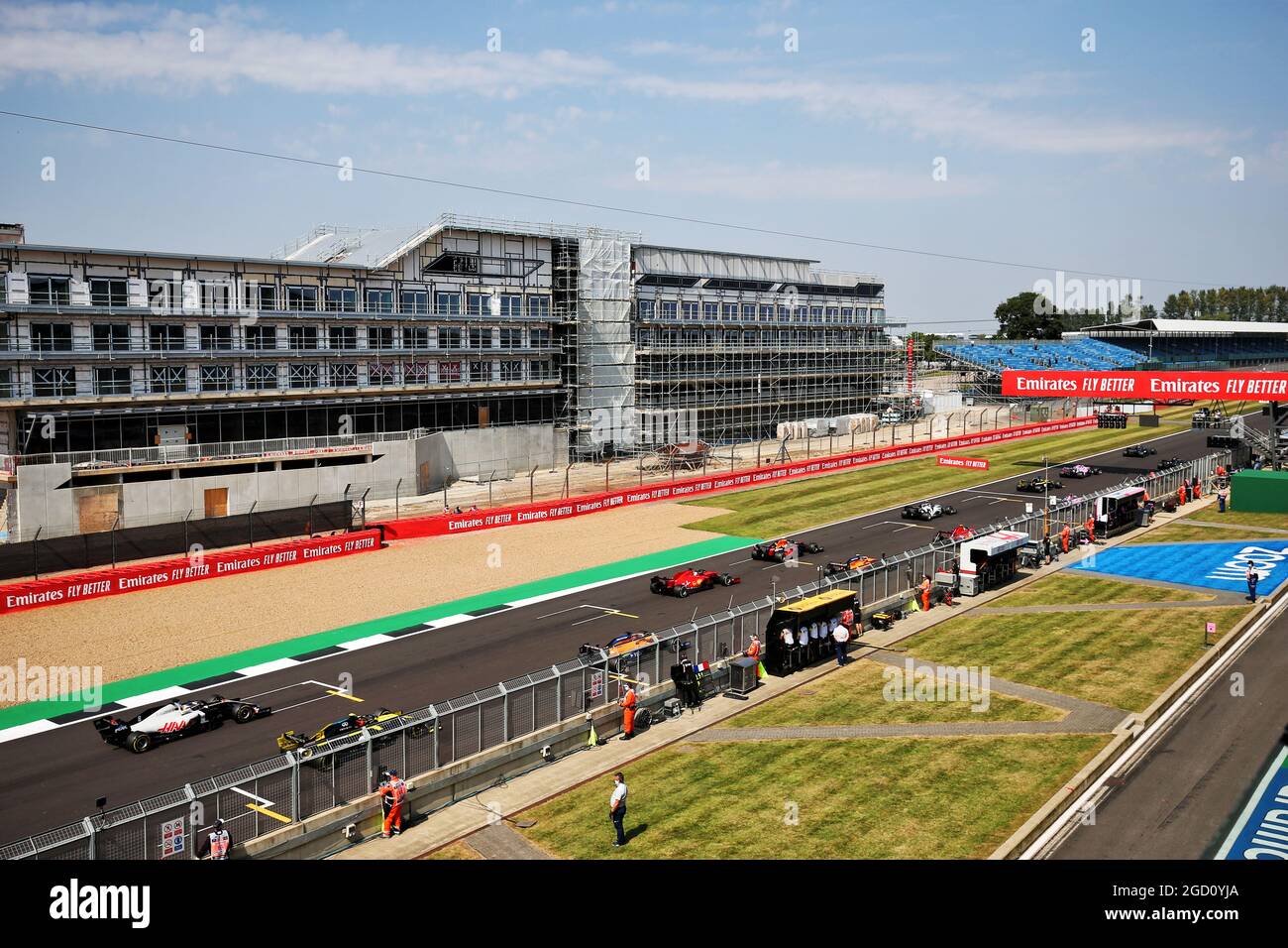 The start of the race. 70th Anniversary Grand Prix, Sunday 9th August ...