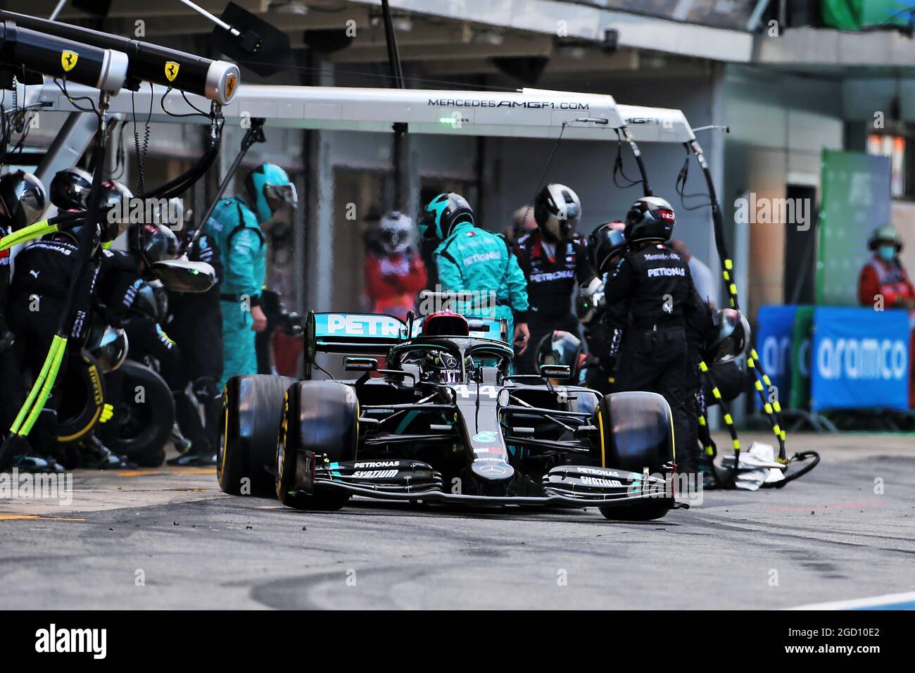 Lewis Hamilton (GBR) Mercedes AMG F1 W11 makes a pit stop. Spanish ...
