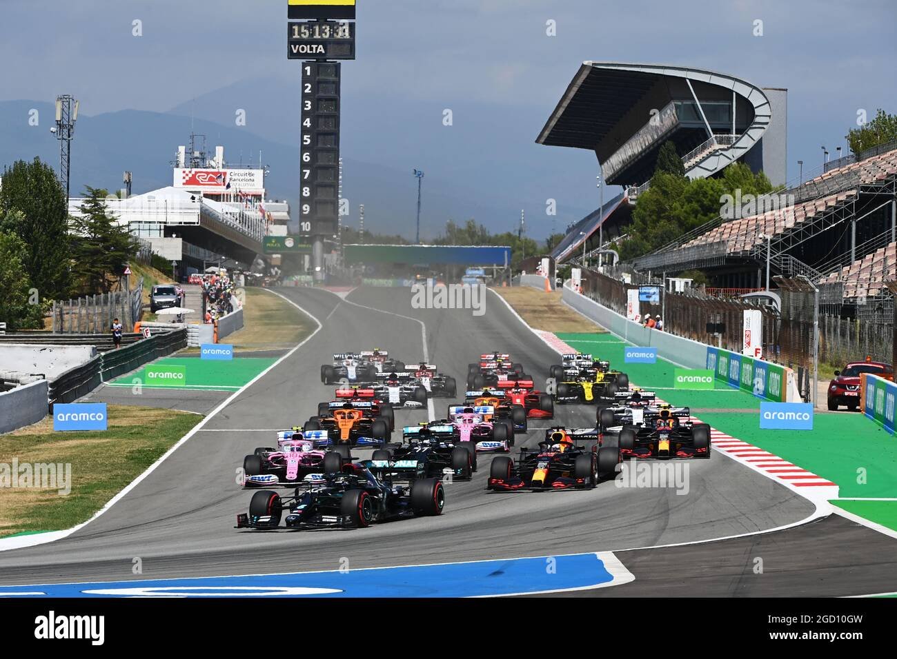 Lewis Hamilton (GBR) Mercedes AMG F1 W11 leads at the start of the race ...