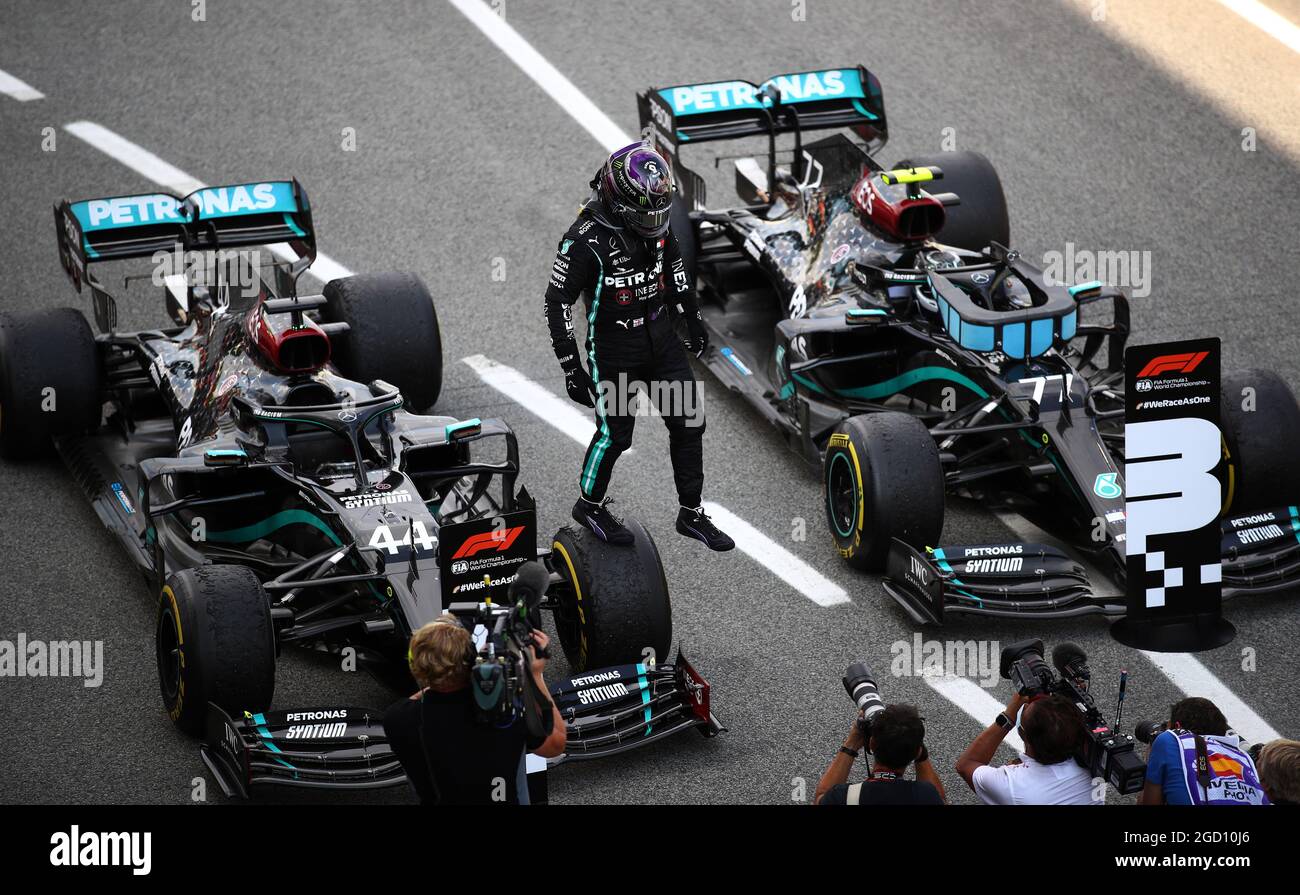 Mercedes amg f1 w11 in parc ferme team mate valtteri hi-res stock ...