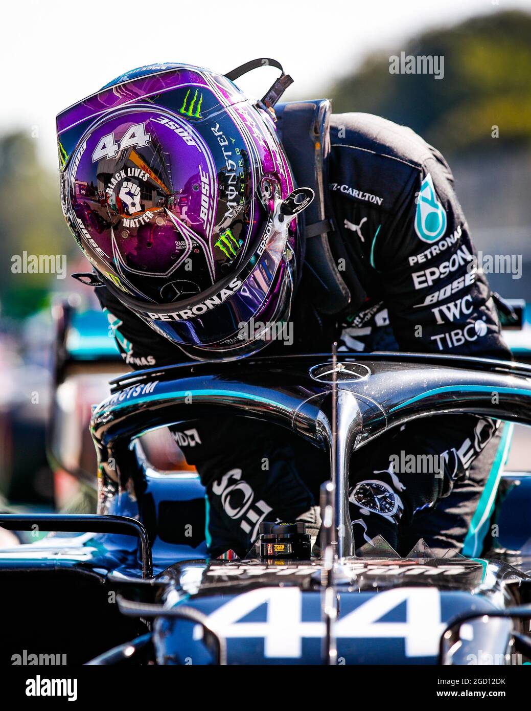 Lewis Hamilton (GBR) Mercedes AMG F1 in qualifying parc ferme. Italian ...