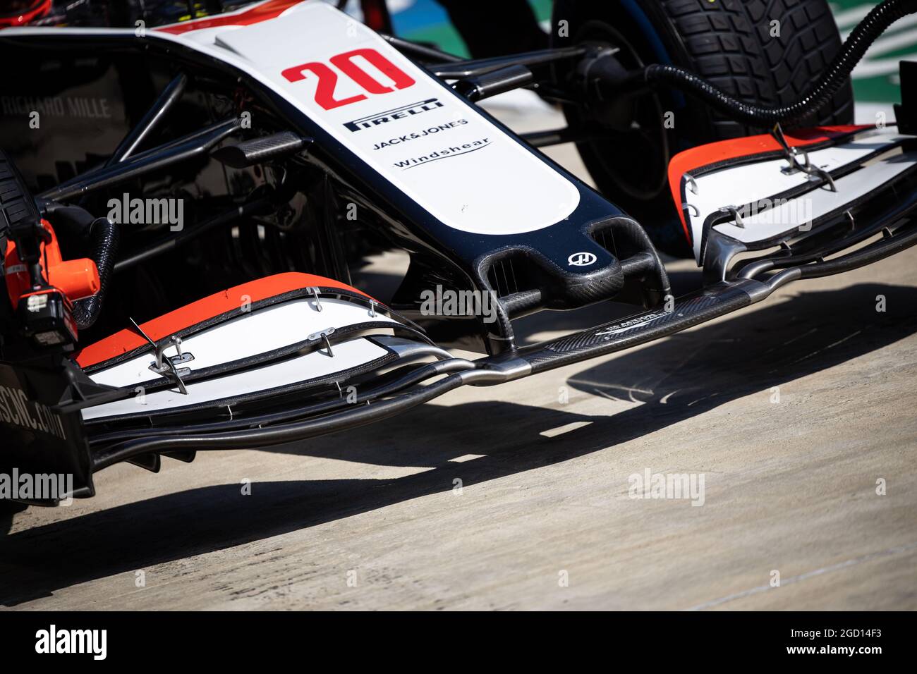 Kevin magnussen front wing hi-res stock photography and images - Alamy