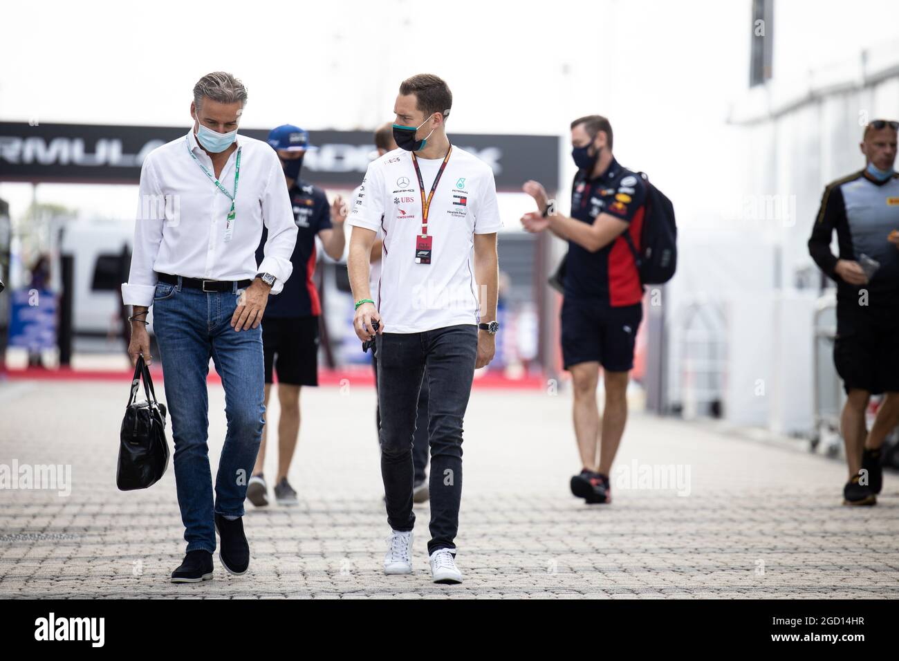 Stoffel Vandoorne (BEL) Mercedes AMG F1 Reserve Driver. Russian Grand ...