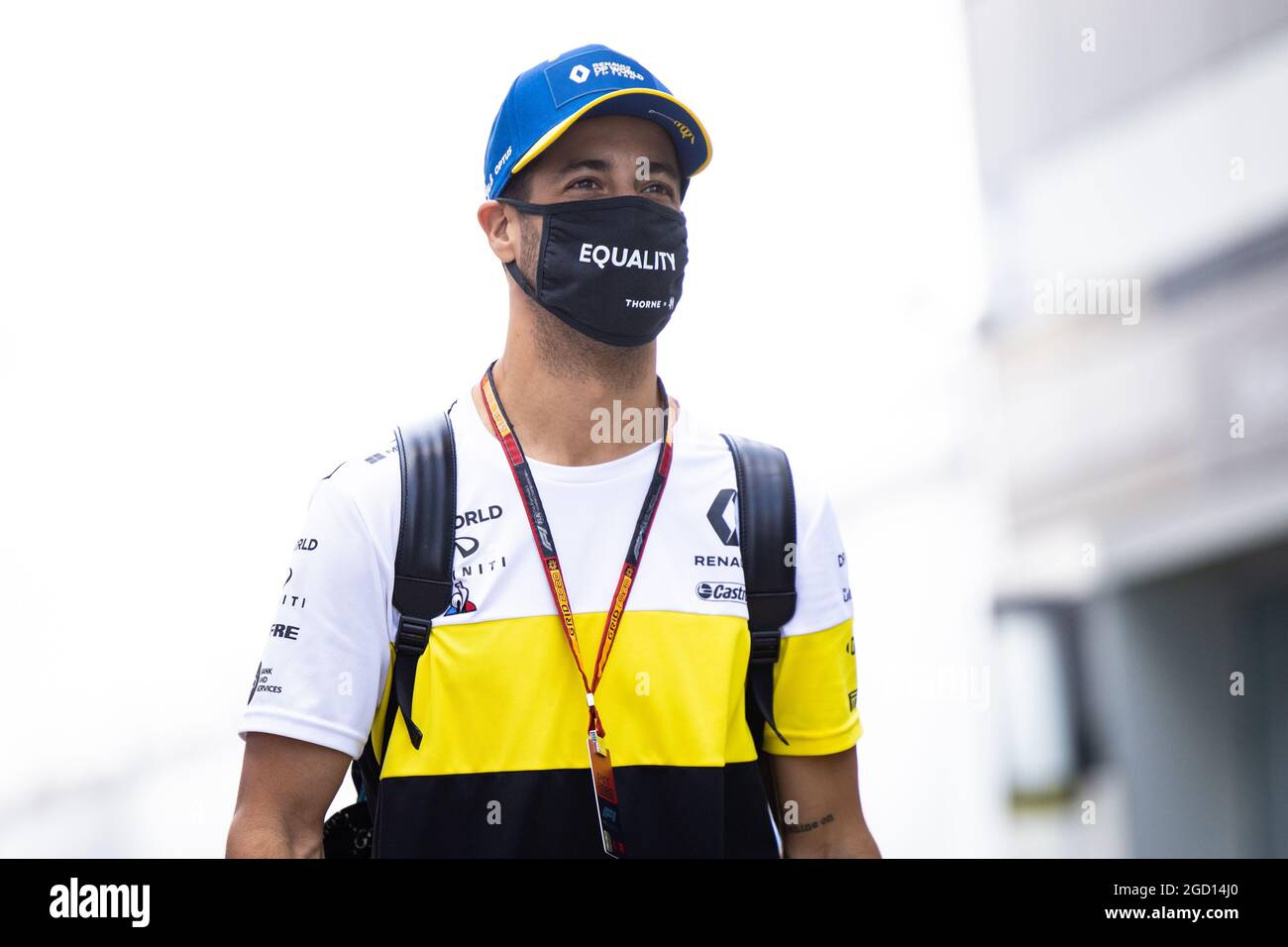 Daniel Ricciardo (AUS) Renault F1 Team. Russian Grand Prix, Saturday ...