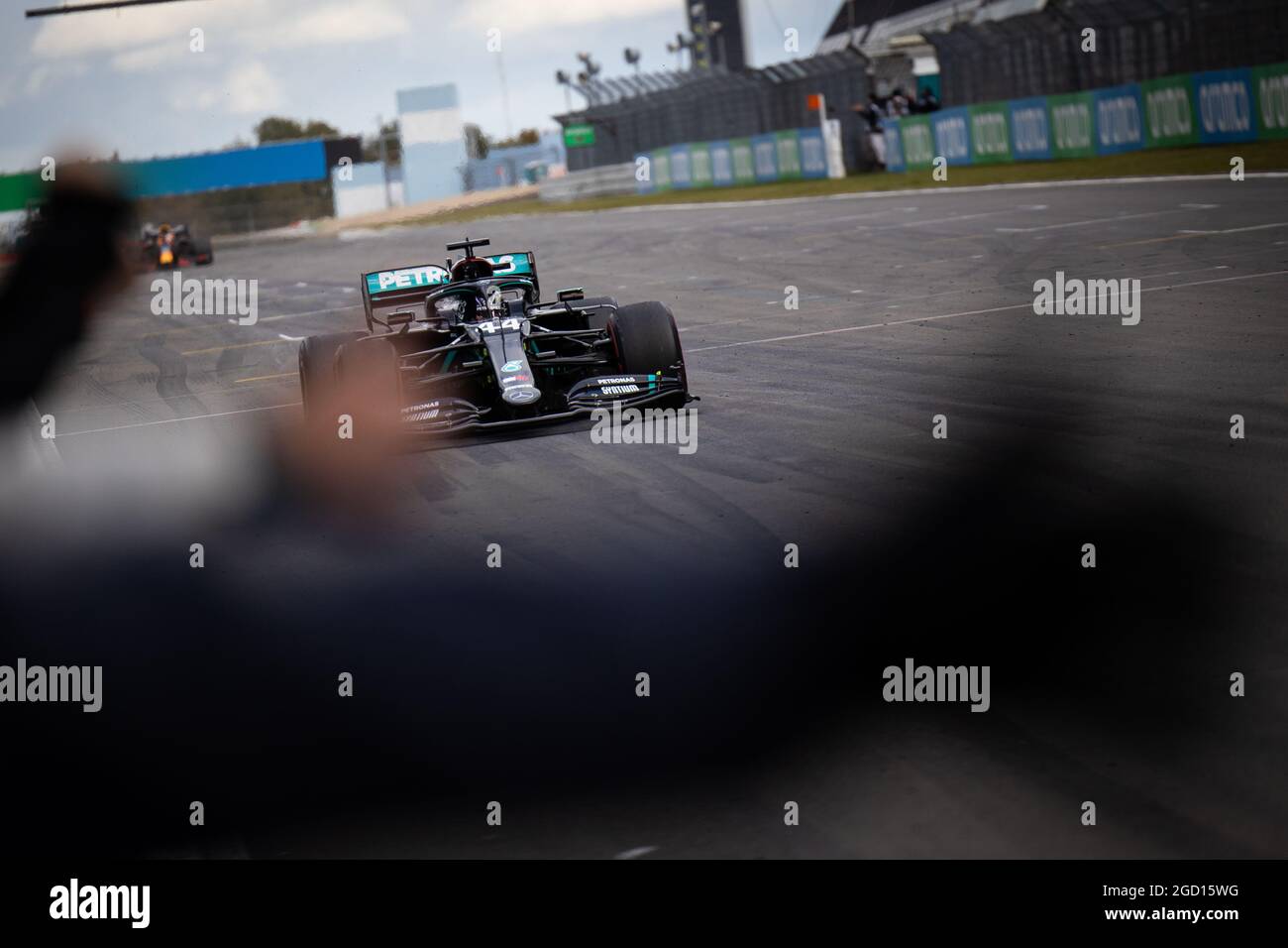 Mercedes amg f1 w11 celebrates at end of race hi-res stock photography ...