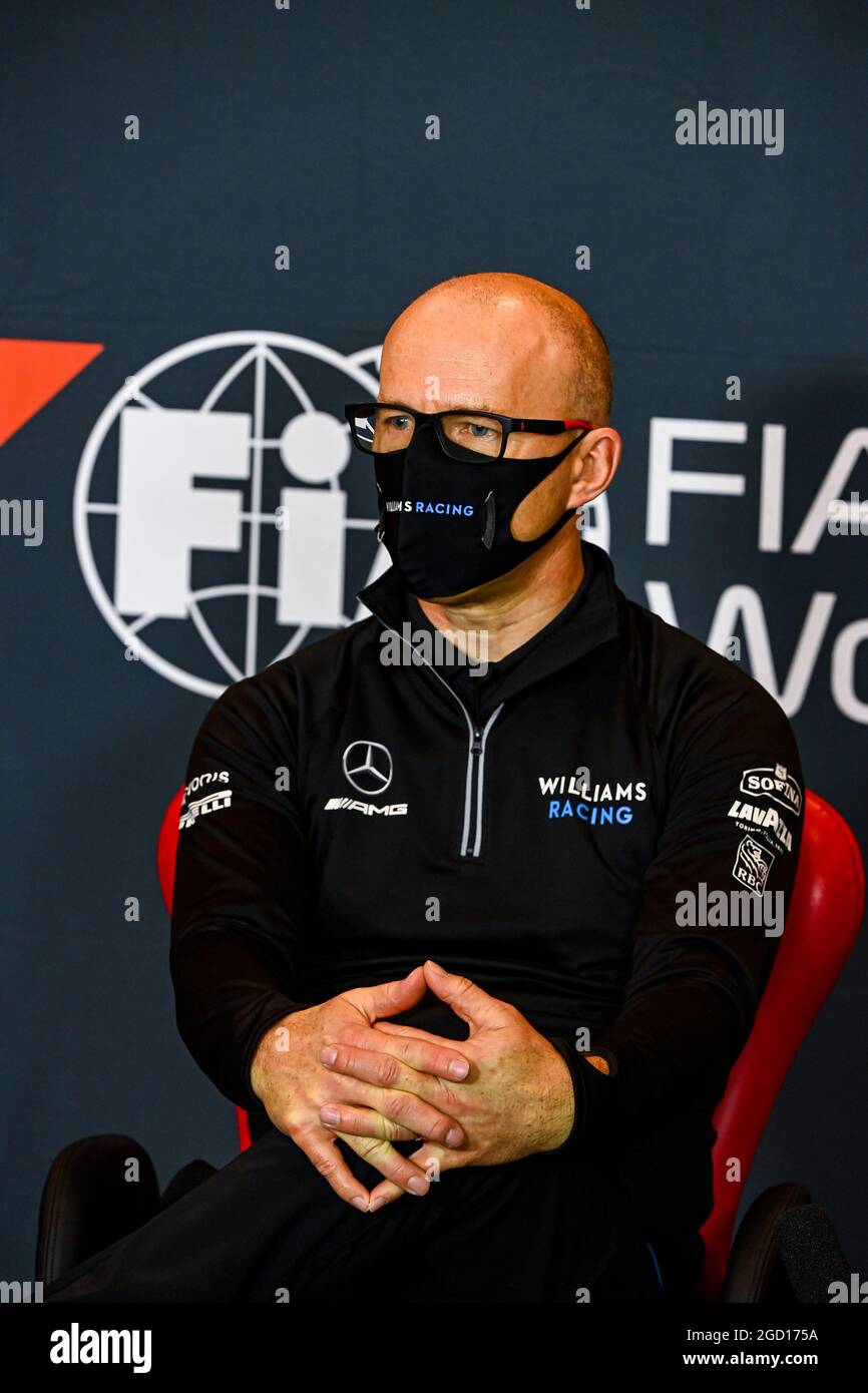 Simon Roberts (GBR) Williams Racing F1 Acting Team Principal in the FIA ...