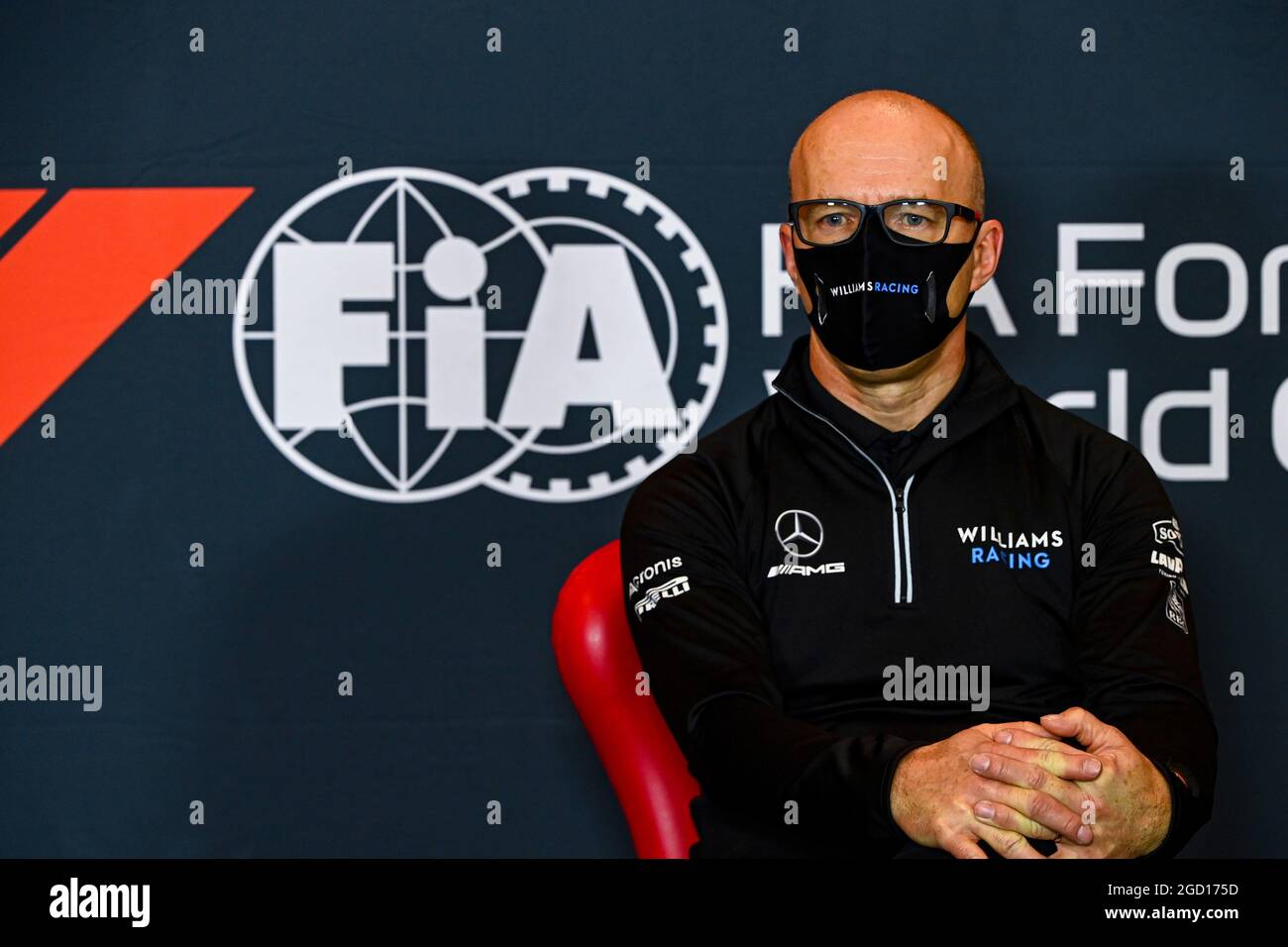 Simon Roberts (GBR) Williams Racing F1 Acting Team Principal in the FIA ...