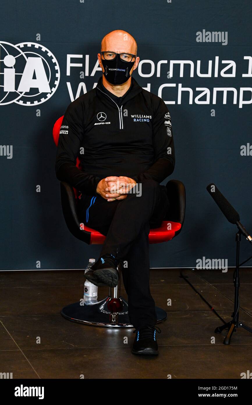 Simon Roberts (GBR) Williams Racing F1 Acting Team Principal in the FIA ...