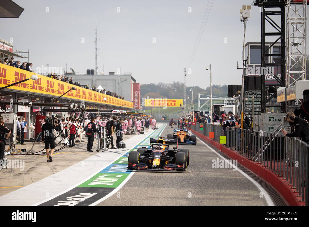 Max Verstappen (NLD) Red Bull Racing RB16. Emilia Romagna Grand Prix ...
