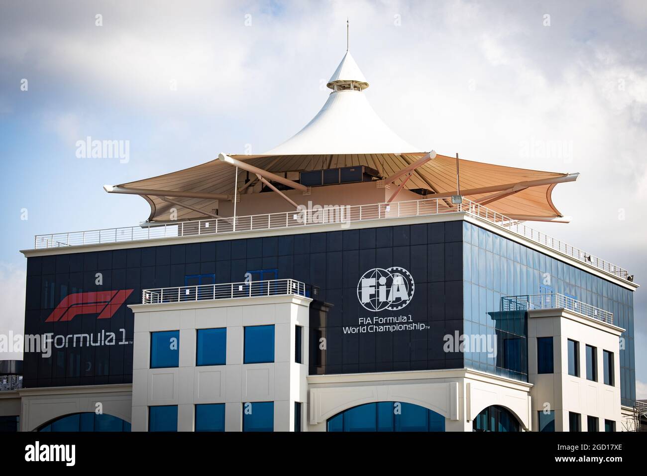 Circuit atmosphere paddock building hi-res stock photography and images ...