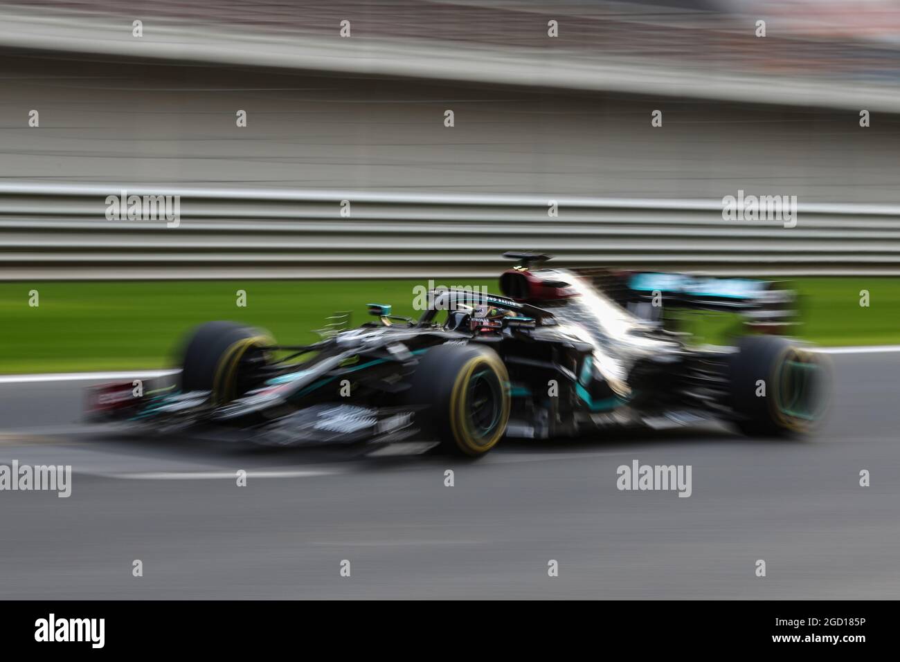 Lewis Hamilton (GBR) Mercedes AMG F1 W11. Turkish Grand Prix, Friday ...