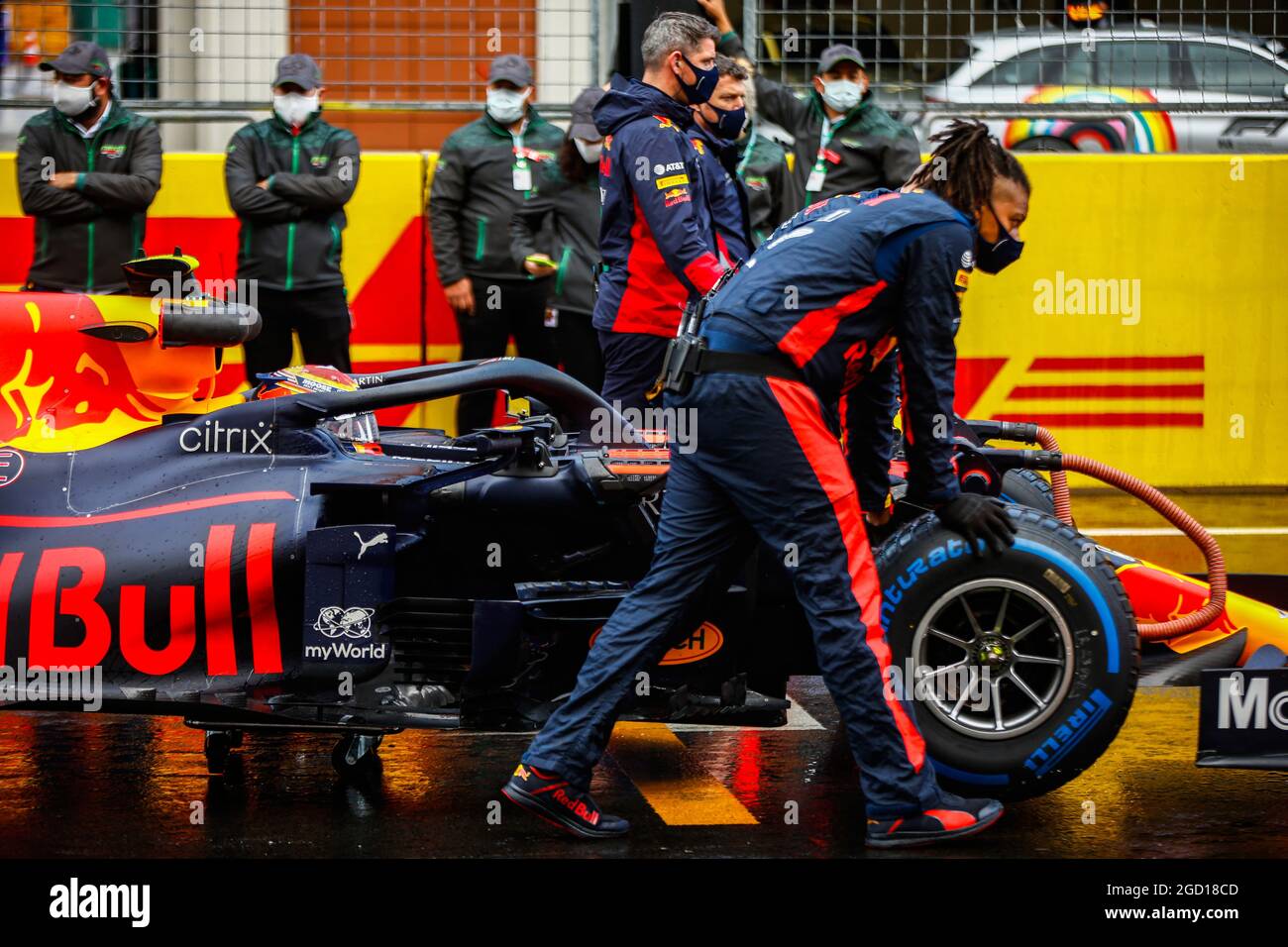Alexander Albon (THA) Red Bull Racing RB16 on the grid. Turkish Grand ...