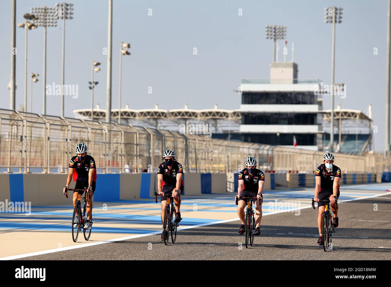 Alexander Albon (THA) Red Bull Racing rides the circuit with the team ...