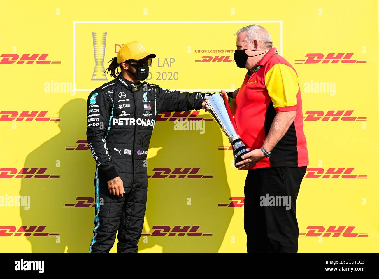 Lewis Hamilton (GBR) Mercedes AMG F1 receives the DHL Fastest Lap Award ...