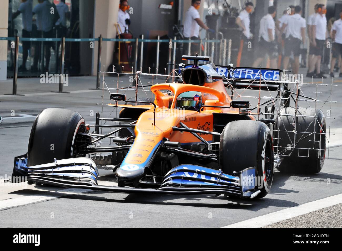 Mclaren mcl35m leaves pits hi-res stock photography and images - Alamy