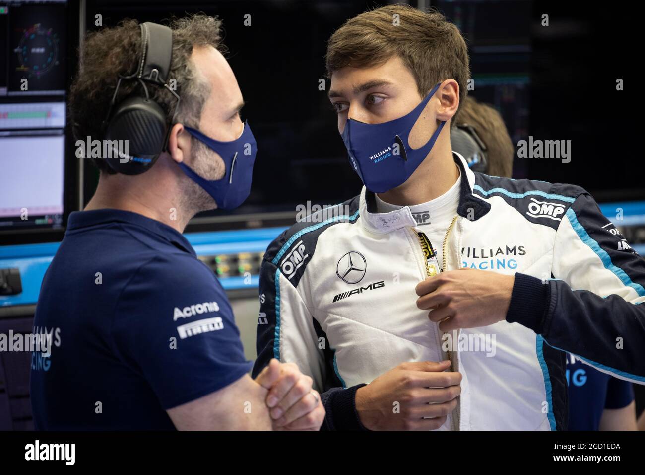 James urwin hi-res stock photography and images - Alamy