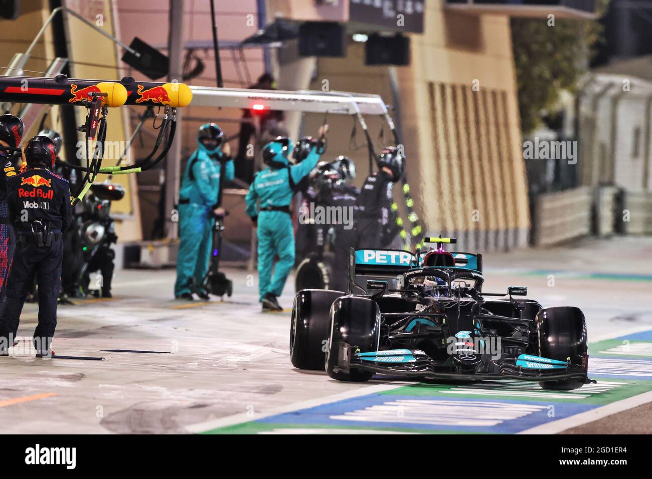 Mercedes amg f1 w12 makes a pit stop hi-res stock photography and ...