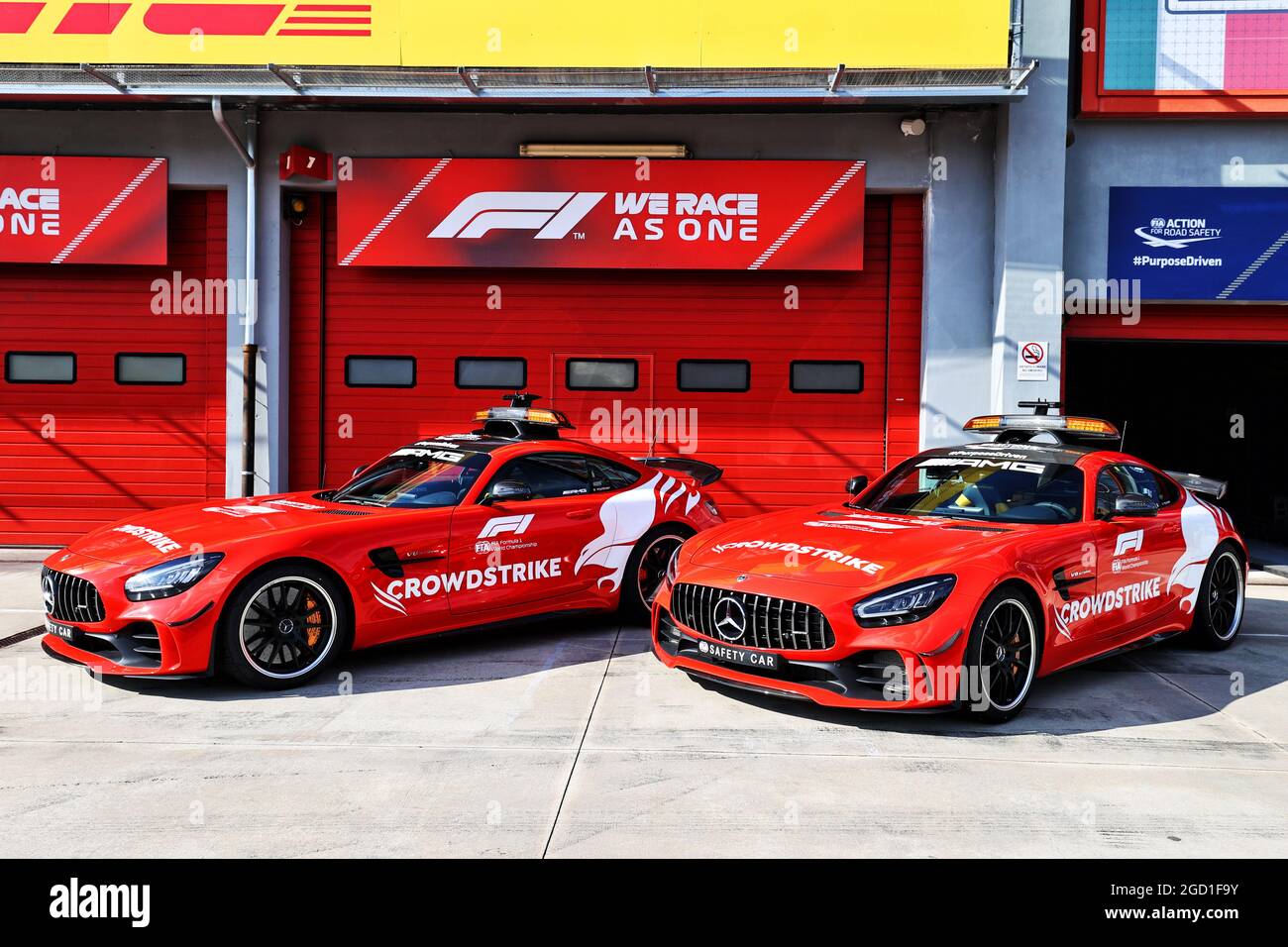 Mercedes fia safety car hi-res stock photography and images - Alamy
