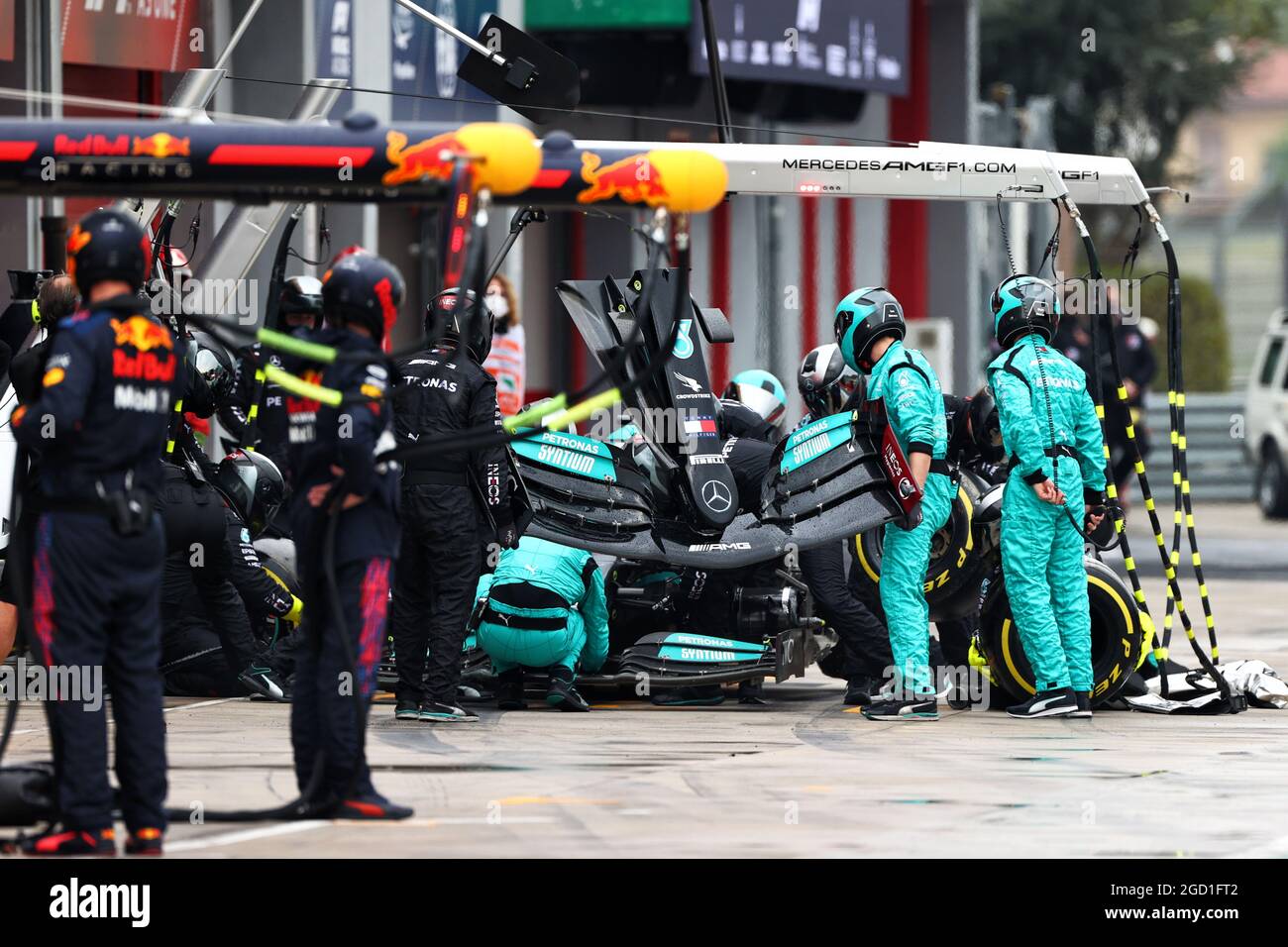 Mercedes amg f1 w12 makes a pit stop hi-res stock photography and ...